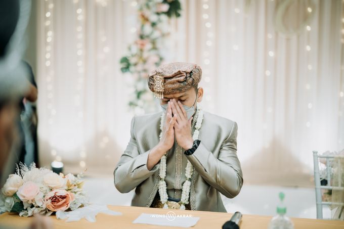 Putri & Elgio by King James WO | Bridestory.com