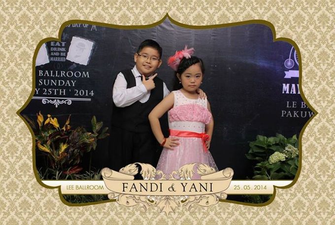 The Wedding of Fandi & Yani | HELLOCAM PHOTOCORNER | Bridestory