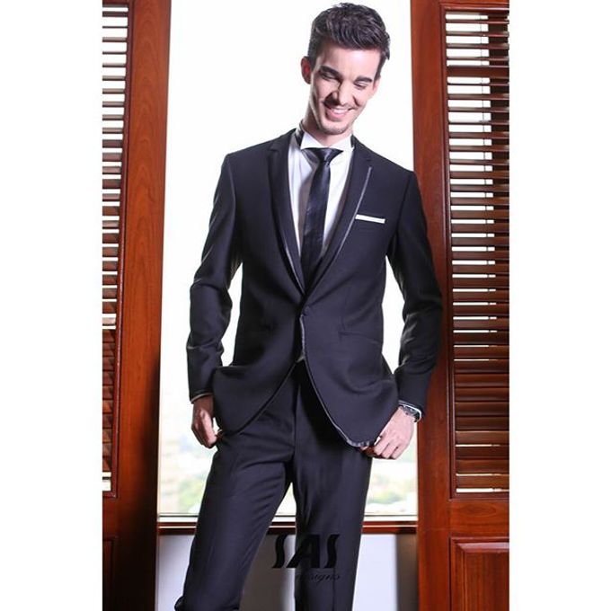 Tailored Suit | SAS designs | Bridestory