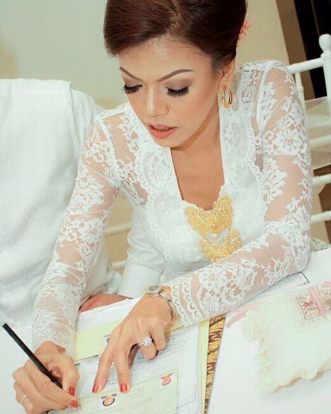 Dwika Ayu Makeup Artist by Dwika Ayu Makeup Artist | Bridestory.com