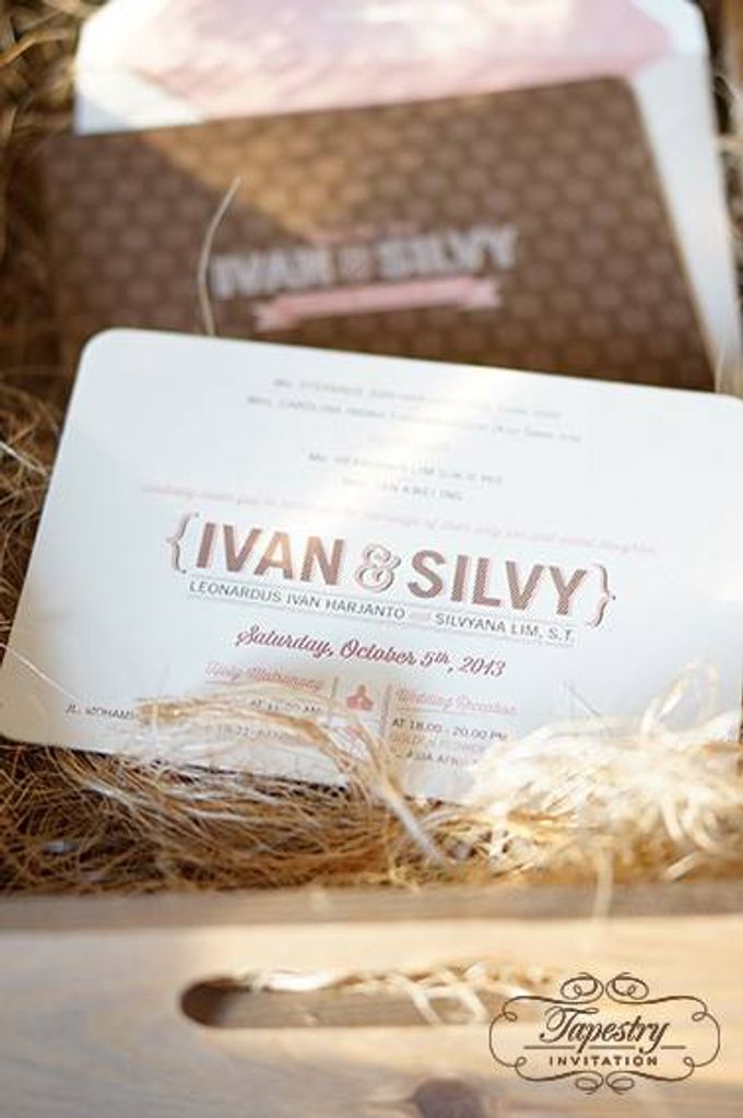 Retro Chic Inspired | Tapestry Invitation | Bridestory