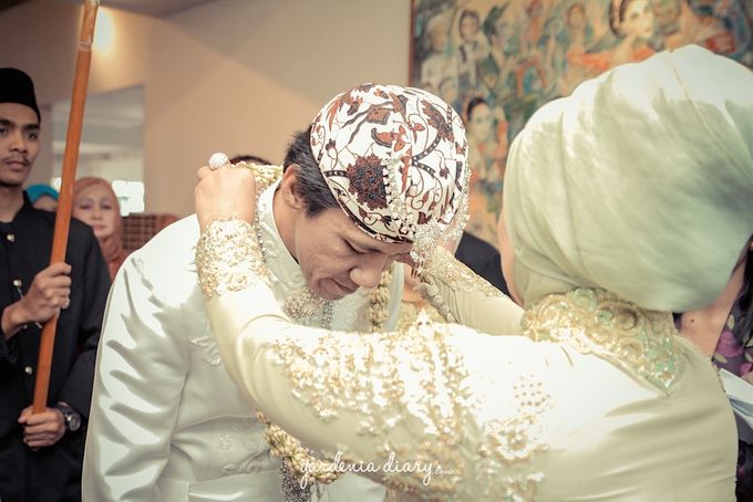 Maya & Macky Wedding | gardeniadiary | Bridestory