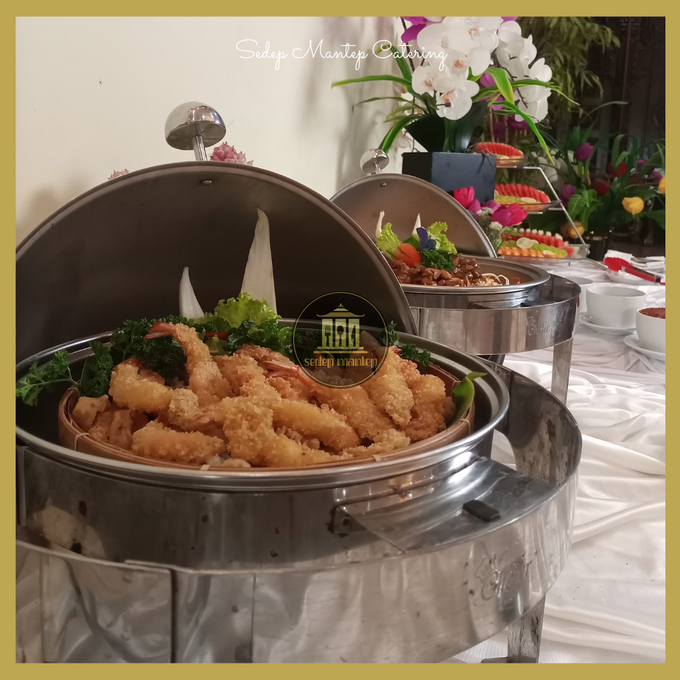 Table Set Buffet | Sedep Mantep Catering | Bridestory
