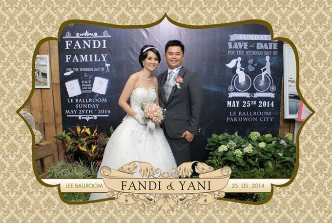The Wedding of Fandi & Yani | HELLOCAM PHOTOCORNER | Bridestory