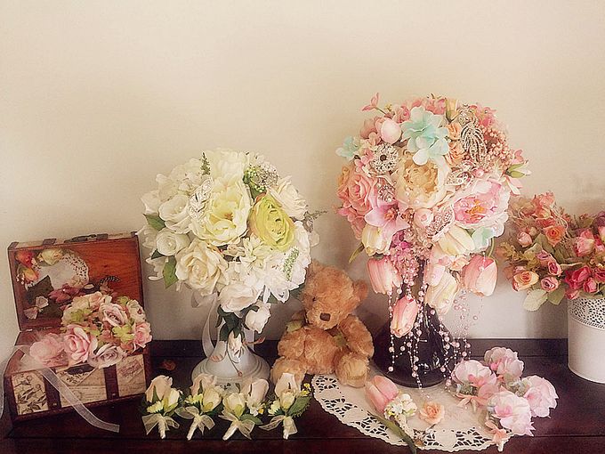 RAPUNZEL WEDDNG FLOWER by LUX floral design | Bridestory.com