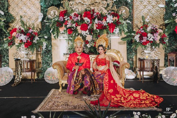 Pernikahan TATAS dan KOMANG | Kapulaga Wedding Planner | Bridestory