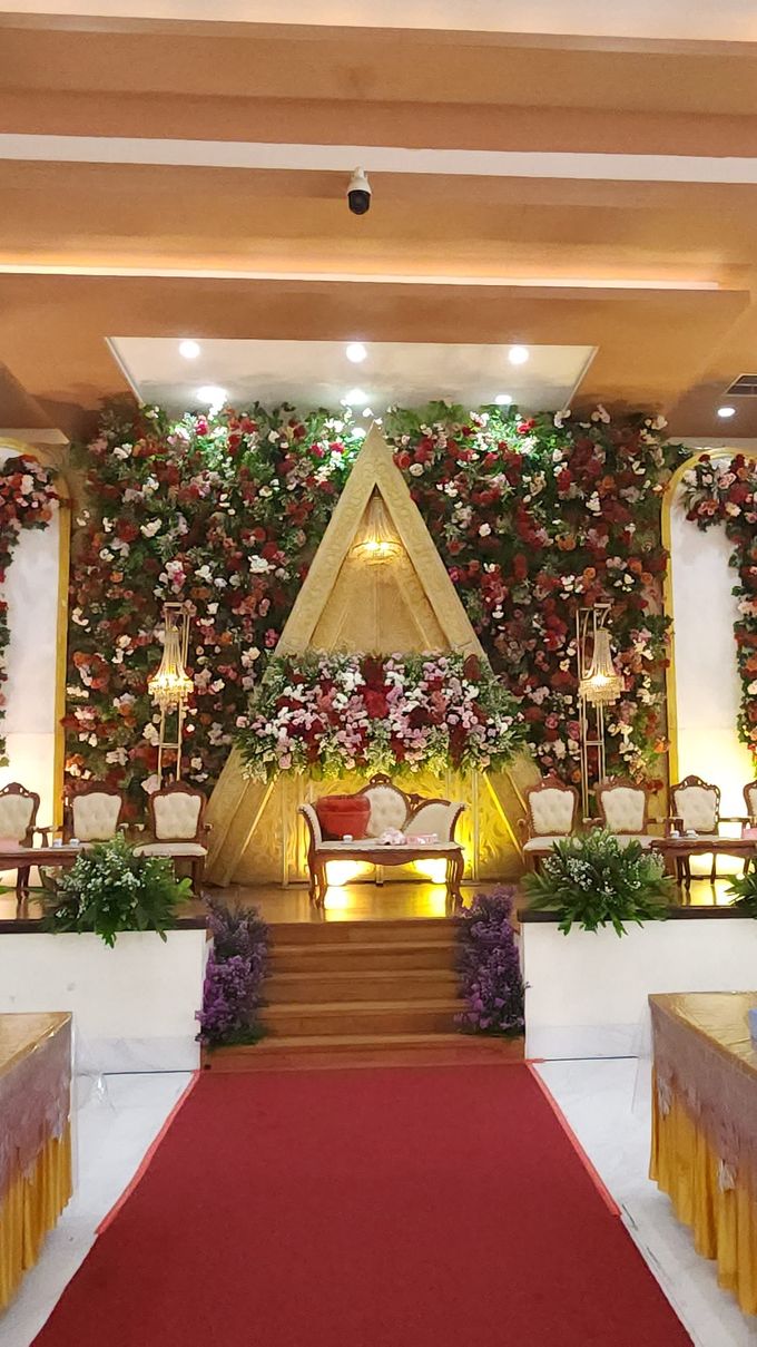 Uthe & Egi by Graha and Conventional Hall Ronatama | Bridestory.com