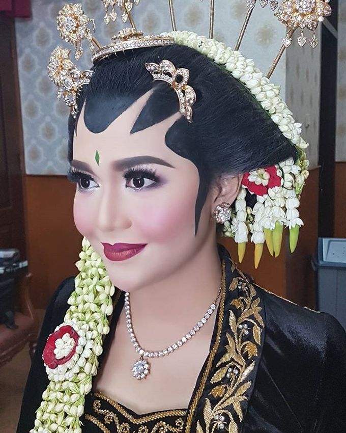 SEMUA JENIS MAKEUP PENGANTIN 2 | Sanggar Liza | Bridestory
