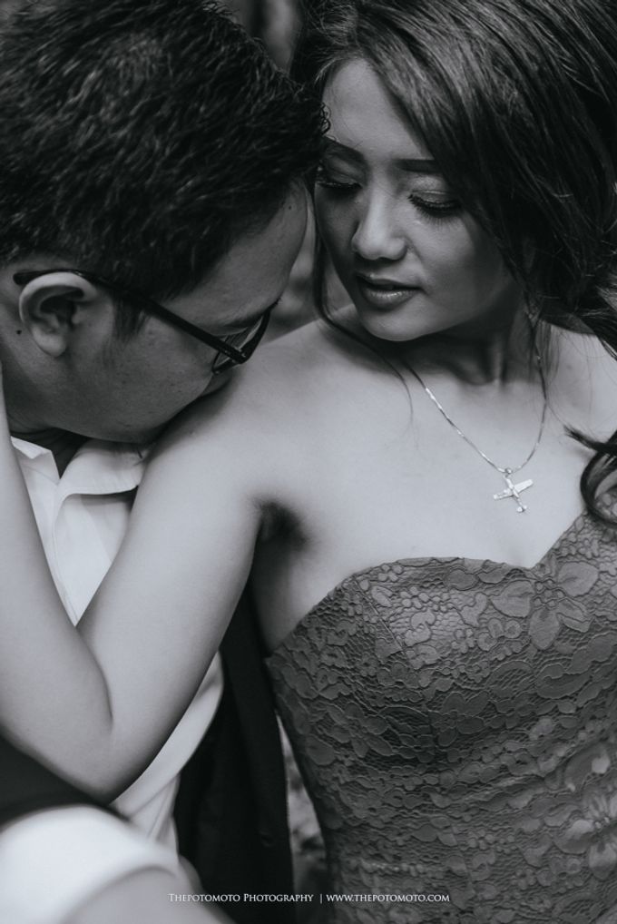 Sylvia & Martin Prewedding by THEPOTOMOTO | Bridestory.com