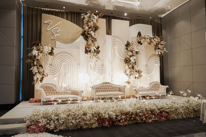 Neo Soho Lt. 9, 03 Des 22 | Pisilia Wedding Decoration | Bridestory