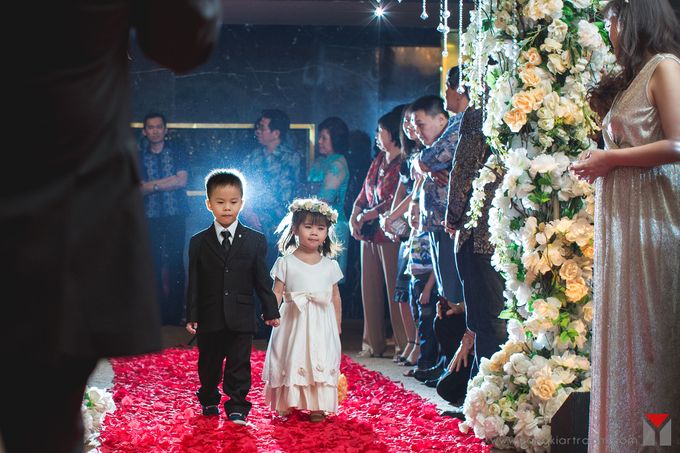 The Wedding of Hendra Widjaja & Yenni Tsai by Aenigma Picture Story ...