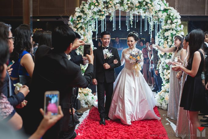 The Wedding of Hendra Widjaja & Yenni Tsai by Aenigma Picture Story ...