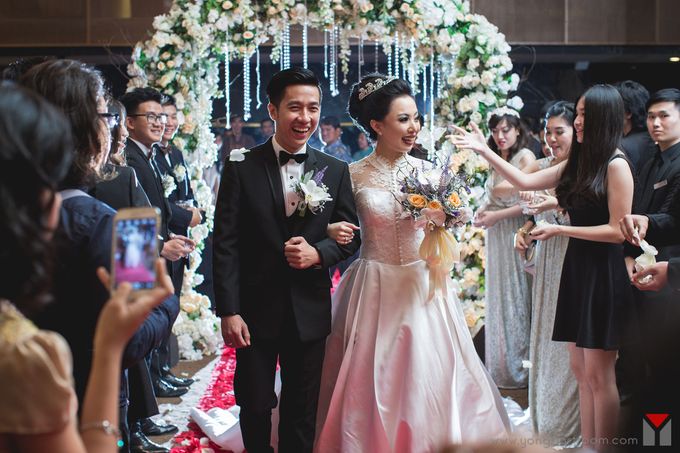 The Wedding of Hendra Widjaja & Yenni Tsai by Aenigma Picture Story ...