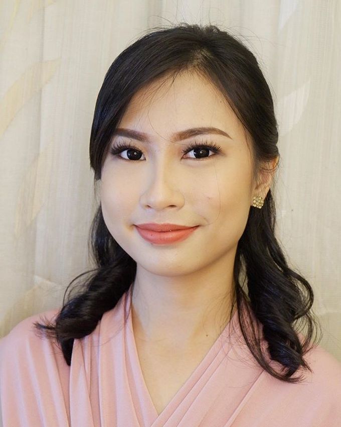 Bridesmaid - Anna and Frendy Wedding | Sunday Makeups | Bridestory