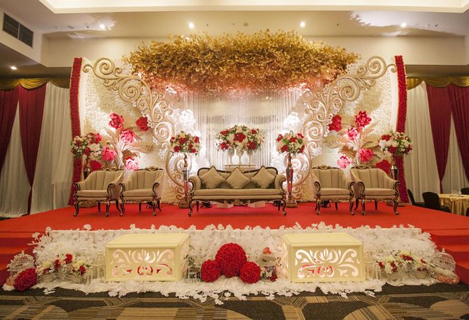 Platinum Package Decoration | Hotel Olive | Bridestory