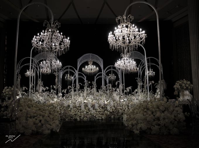 The Wedding of Daniel and Natasya by De Sketsa decoration | Bridestory.com