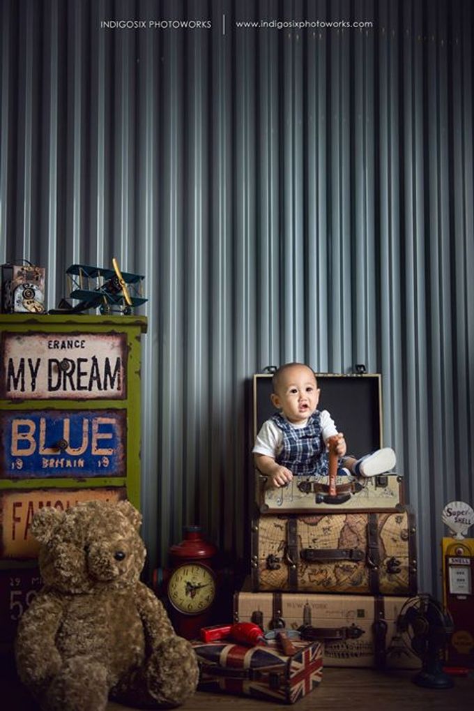 GIFT FROM ABOVE by INDIGOSIX PHOTOWORKS | Bridestory.com