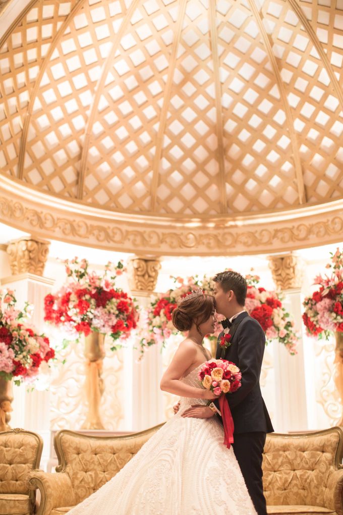 AWAN & MAYA WEDDING by Roundtable Photography & Videography ...