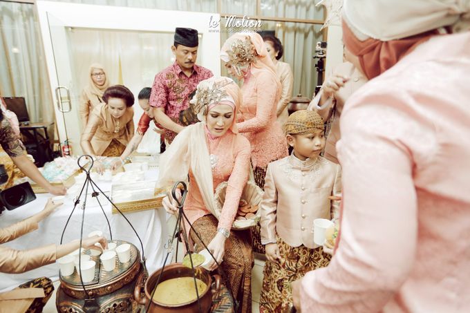 Bella & Khairul - Javanese & Palembangnese Wedding by Le Motion ...