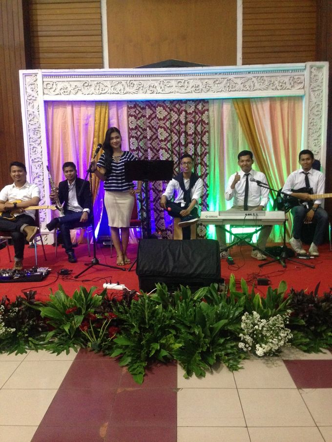 Septa & Buyung Wedding | Simply Harmony | Bridestory