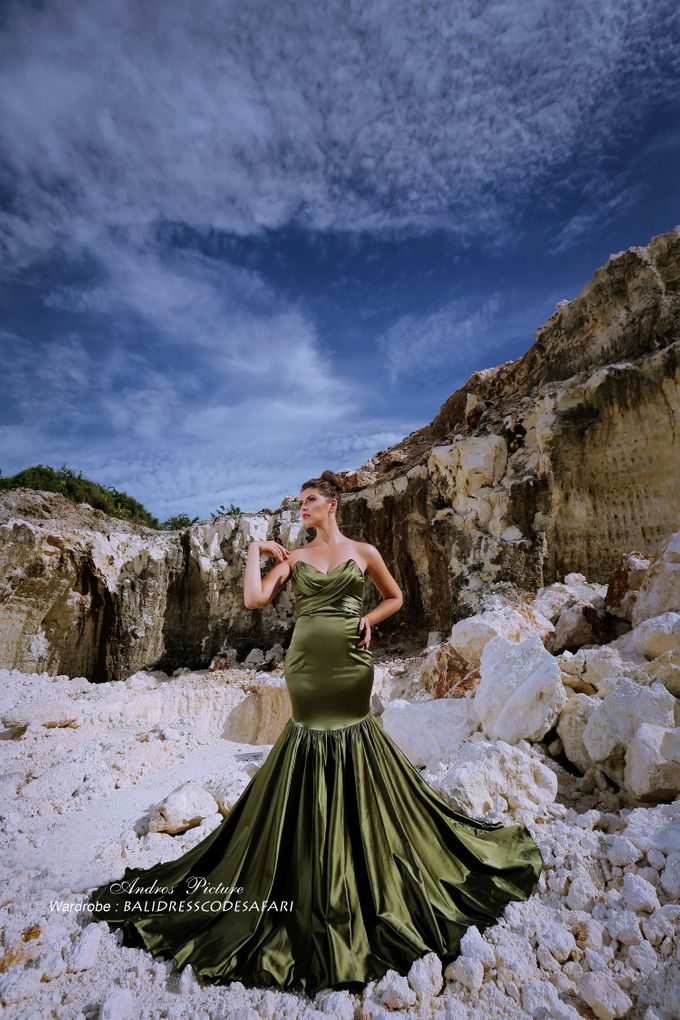 Green Olive by Bali DressCode Safari & Photography | Bridestory.com