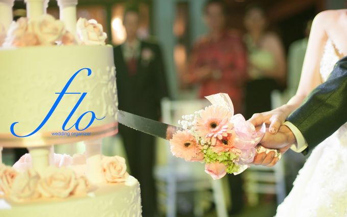 Chapel Wedding | Flo Wedding Planner | Bridestory