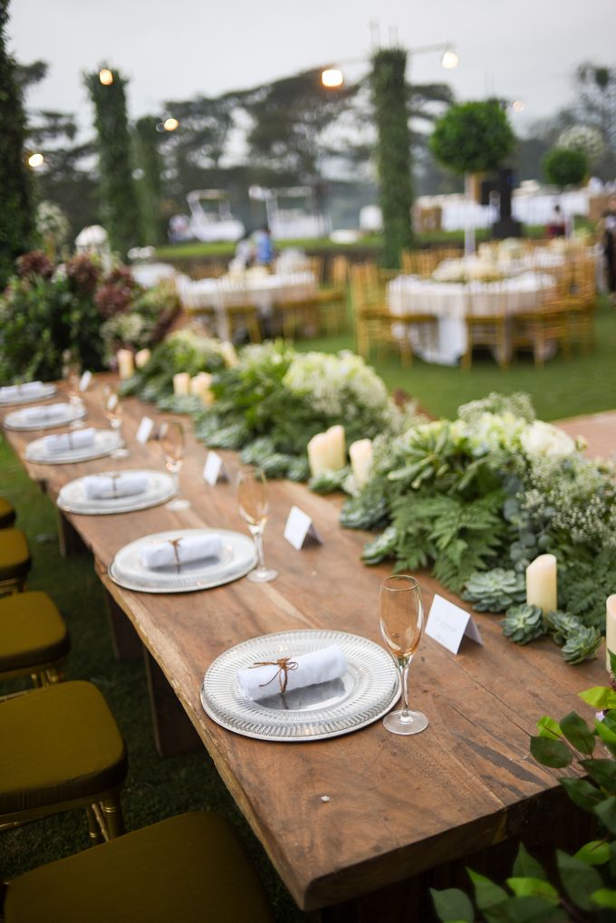 Ethereal Rustic Wedding | STEVE'S DECOR | Bridestory
