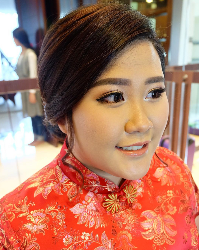 Engagement of Ms Cella by Silvia Jonathan | Bridestory.com