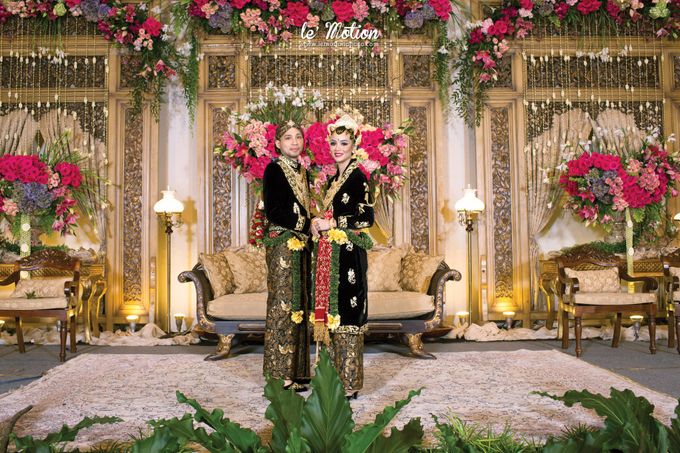 Ucha & Ajiv Wedding - Javanese Wedding by Le Motion | Bridestory.com
