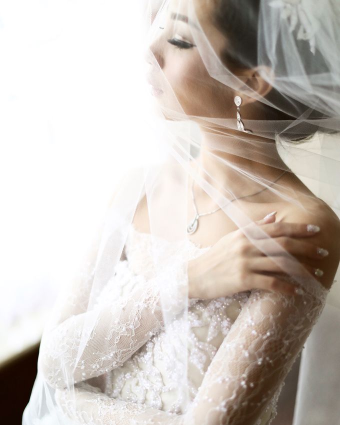 Valent & Renny - Wedding Day by Danieliben | Bridestory.com