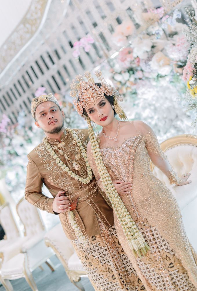 Silvy & Ivan Wedding at Jakarta Equestrian Park by Josh & Friends Entertainment | Bridestory.com
