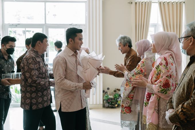 The Engagement of Ami & Arvel at Madame Delima Restaurant Cikini by ...