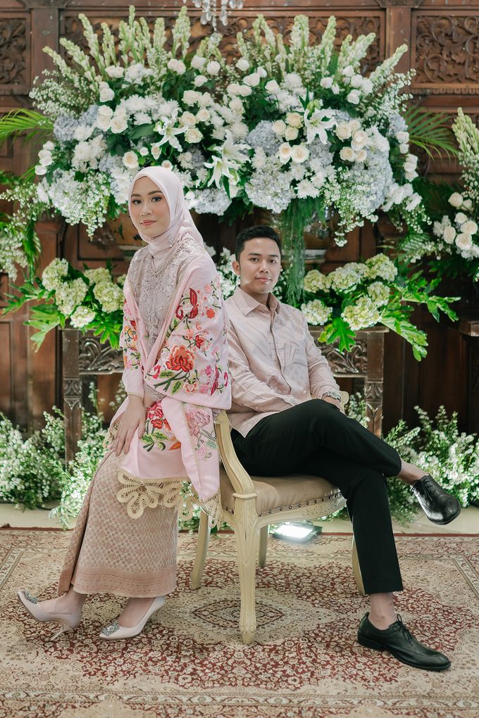 The Engagement of Ami & Arvel at Madame Delima Restaurant Cikini ...