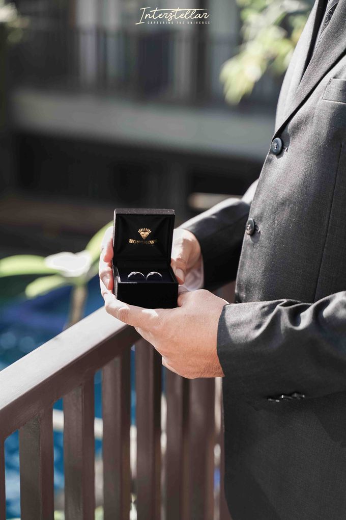 The wedding of Ratna Yulia & Epan Morensi by Interstellar Story | Bridestory.com