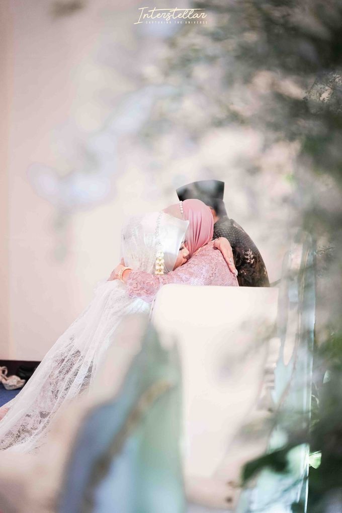 The wedding of Ratna Yulia & Epan Morensi by Interstellar Story | Bridestory.com