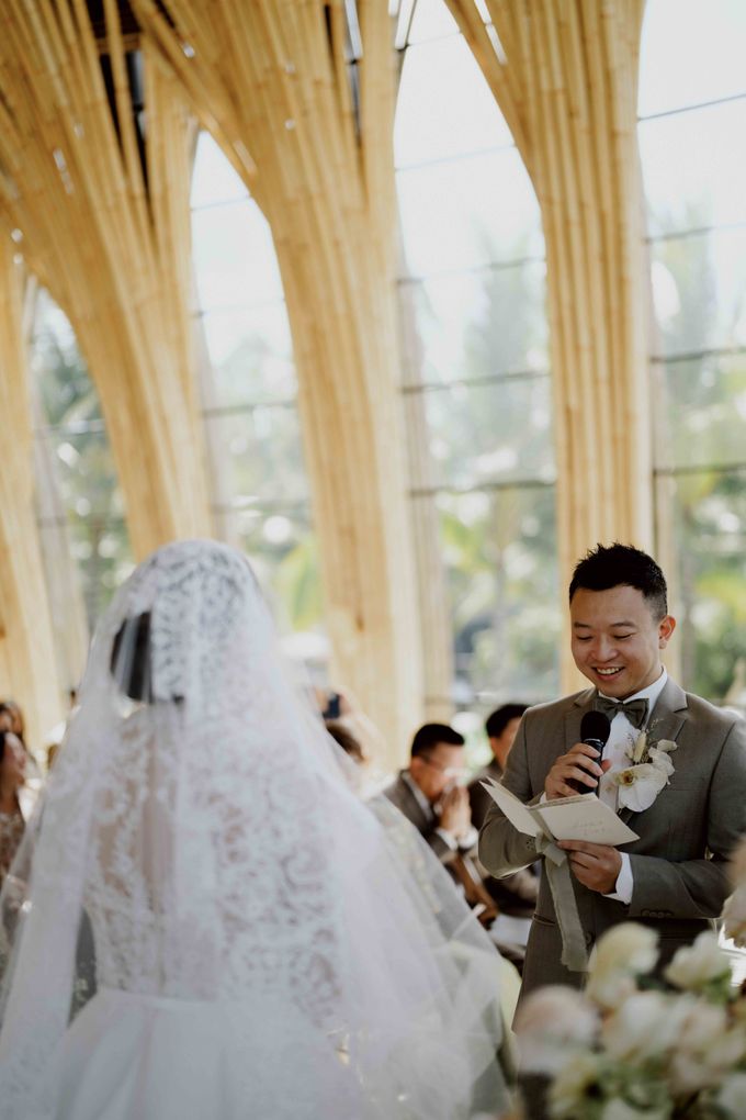 Vanessa & Ivan Wedding Bali at The Apurva Kempinski Bali by AKSA ...