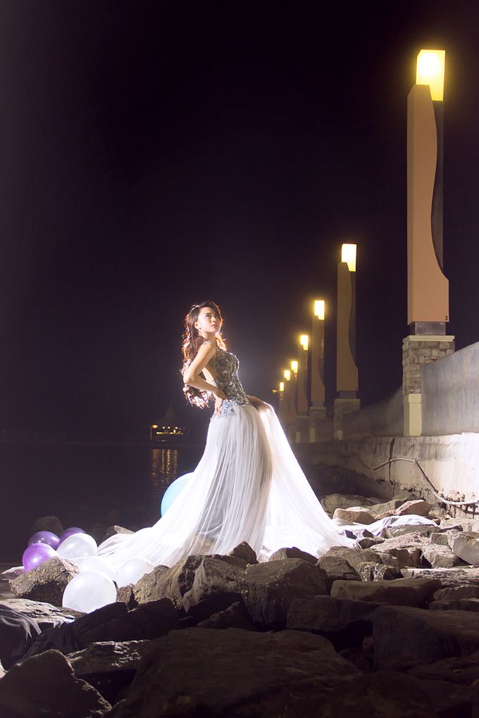 Embracement by IDFOTOGRAFIA | Bridestory.com