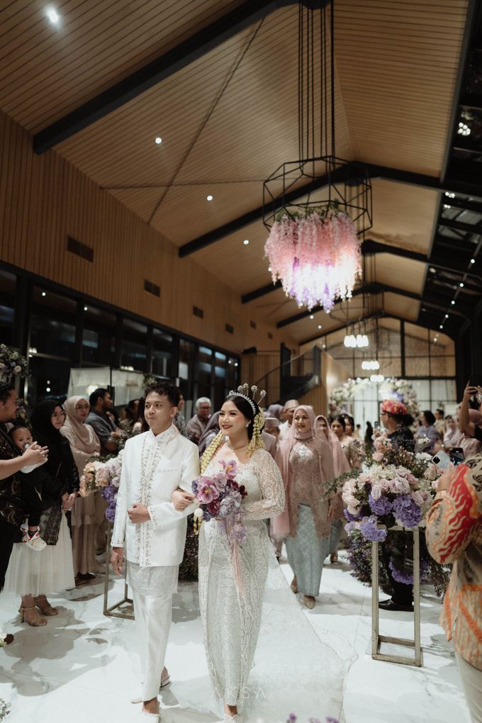 Wedding Amel & Fauzi by The Gallery CIBIS Park by Sirih Gading Venue Management | Bridestory.com