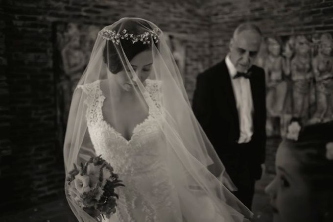 Jogya Wedding of Angie & Neil by EYECON Photography Bali | Bridestory.com