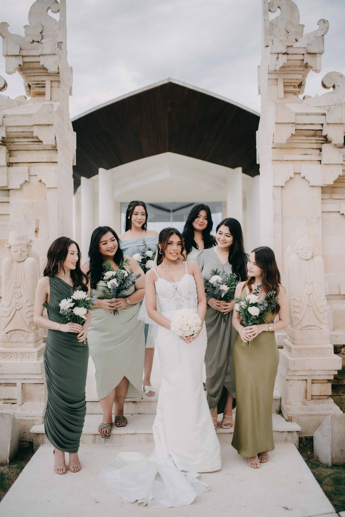 Sara & Samuel Wedding at Hilton Bali by ARTGLORY BALI | Bridestory.com