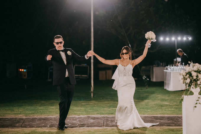 Sara & Samuel Wedding at Hilton Bali by ARTGLORY BALI | Bridestory.com