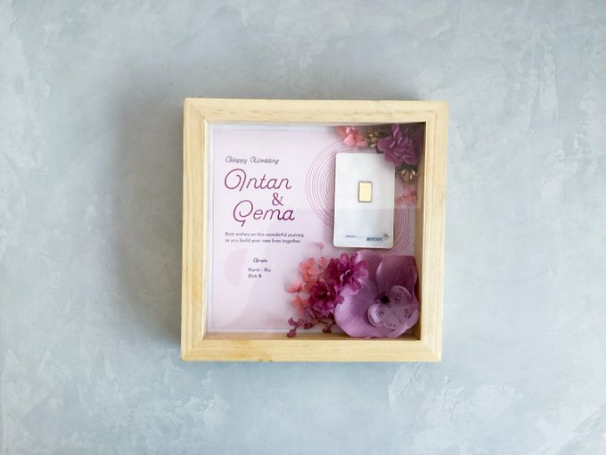 FRAME STANDARD CUSTOM - INTAN GEMA by Plantora | Bridestory.com