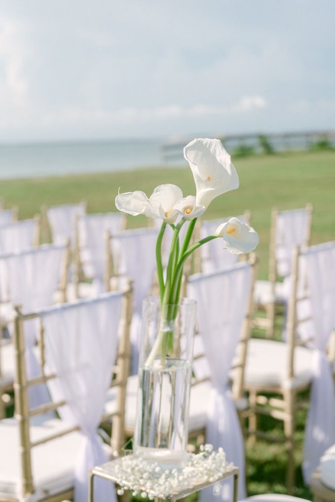 PRAYOGA & INER WEDDING | Bali Wonderful Decor | Bridestory