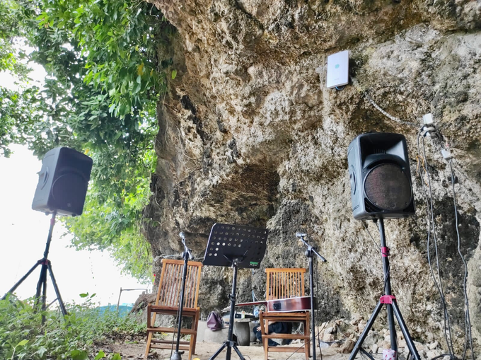 Setting up for Duo Band | BALI LIVE ENTERTAINMENT | Bridestory