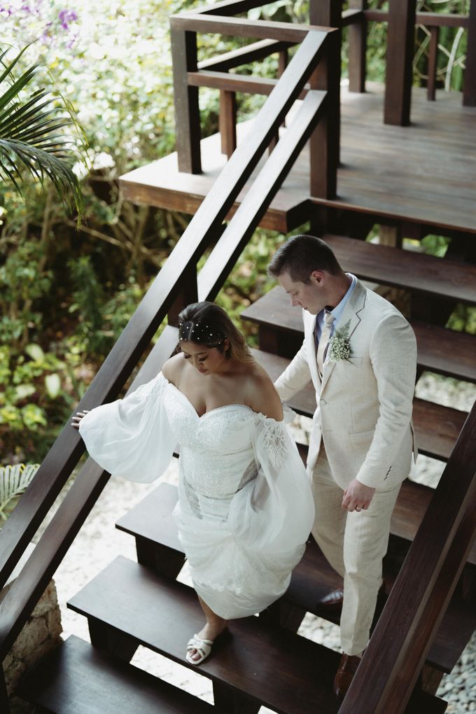 Shabrina & Liam Wedding Ceremony at Tirtha Uluwatu Bali Part 1 by AKSA ...