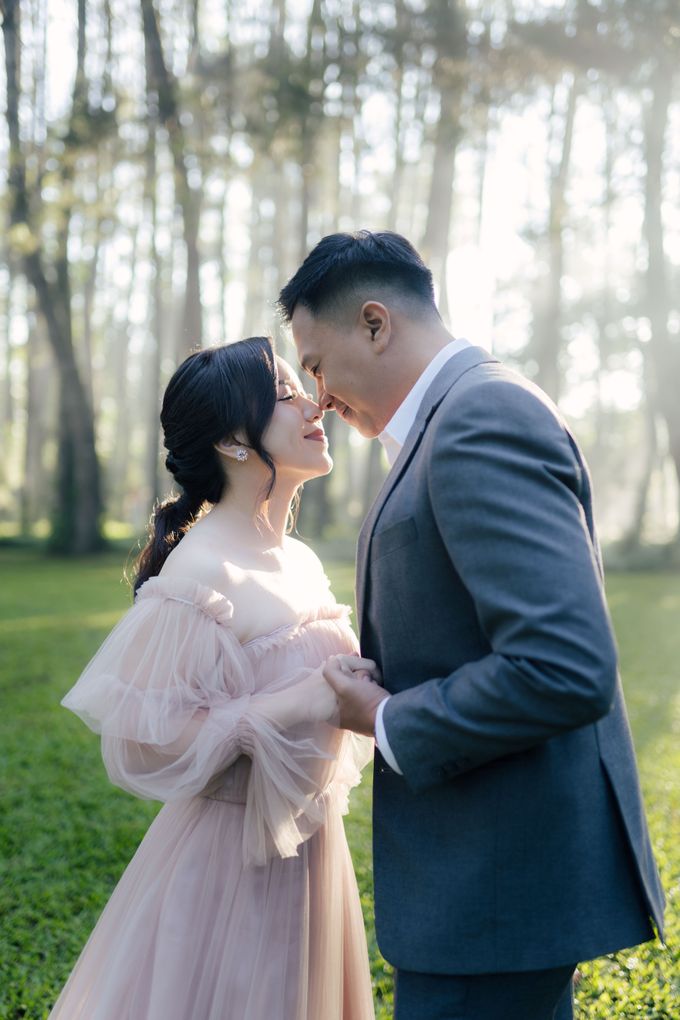 Michelle Robby | Pine Hill, Lembang by Bless Friday Photography ...