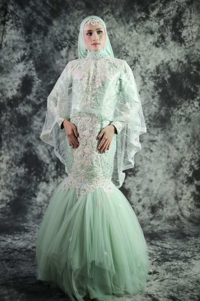 Bridal Songket Green Mermaid Dress by BY LAKSMI 0817 0370 7670 | LAKSMI ...