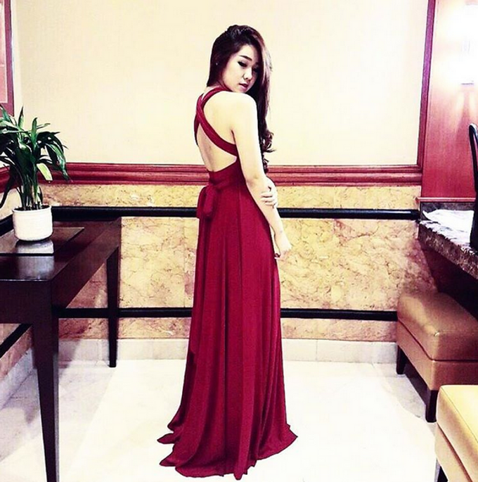 Usherette in Deep Red by ARTECOLA | Bridestory.com