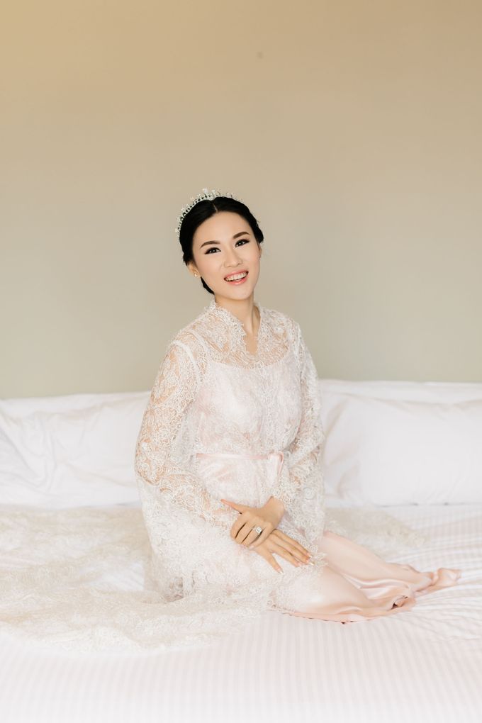 Historic Mansion Engagement by Poetyque Events | Bridestory.com