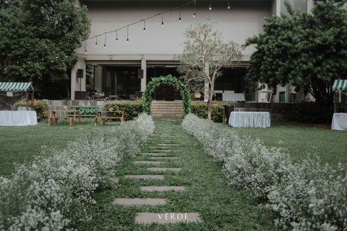 Fradinta & Fahmi | Raffles Hills Cibubur - On Green Garden Venue ...